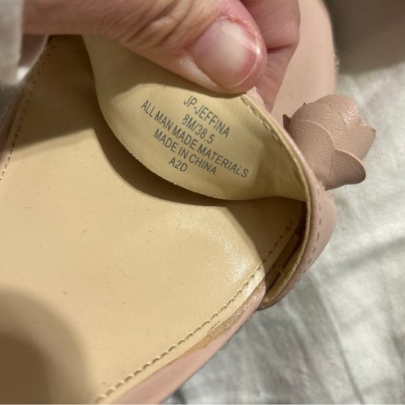 Jessica Simpson | Shoes | Jessica Simpson Jeffina Blush Wedges | Poshmark